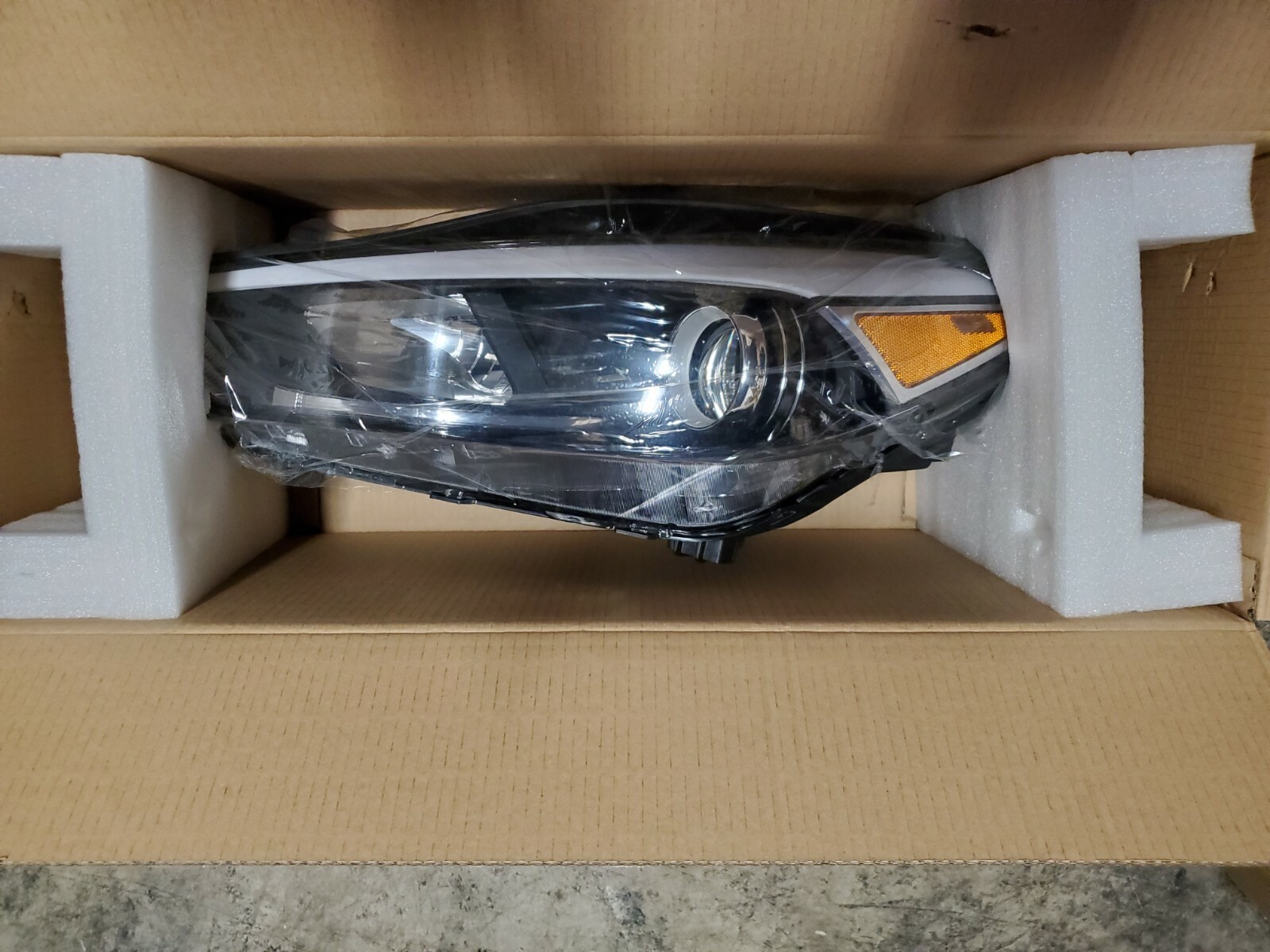 Headlights Halogen w/LED LH Driver side Fit Hyundai Tucson 2016-2018 ...
