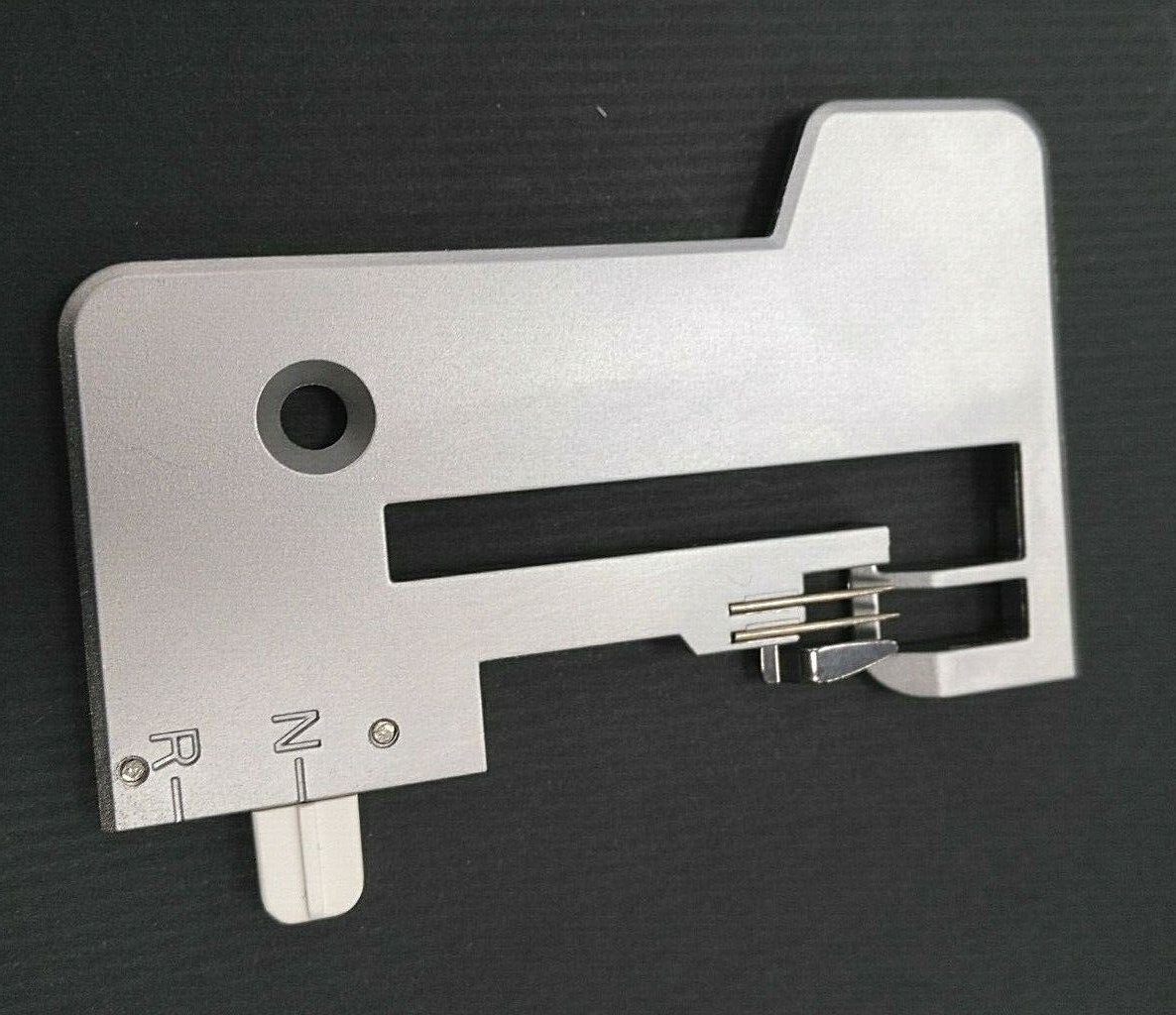 Needle Plate (OEM Quality) - 68004423 Pfaff 794, 795; Singer S14-78 etc ...