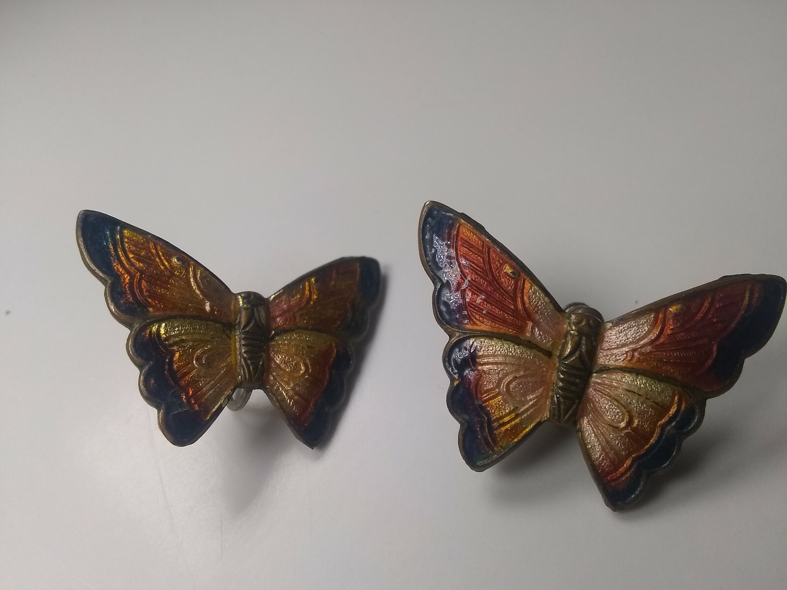 Authentic Vintage Butterfly Wing Art Deco Screwback E… - Gem