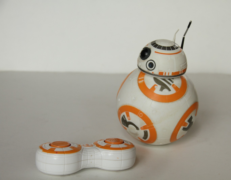 Disney Hasbro Star Wars The Force Awakens Remote Control BB-8 Droid ...