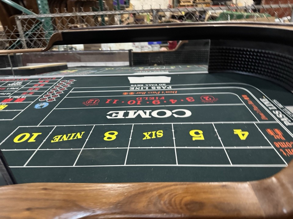 Authentic Las Vegas Craps Table 12 Foot | eBay