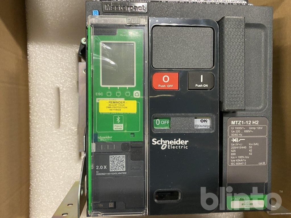 Schneider Masterpact MTZ1 12H2 circuit breaker with control unit GCR ...