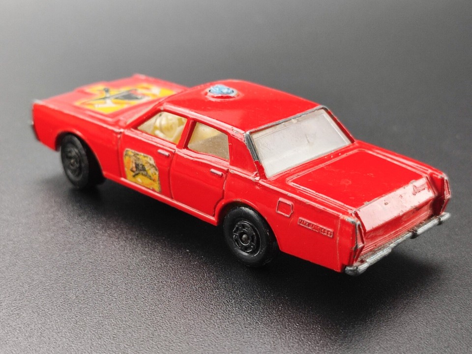 Matchbox Superfast Red Mercury Fire Chief Car No.59 Made in England 1: ...