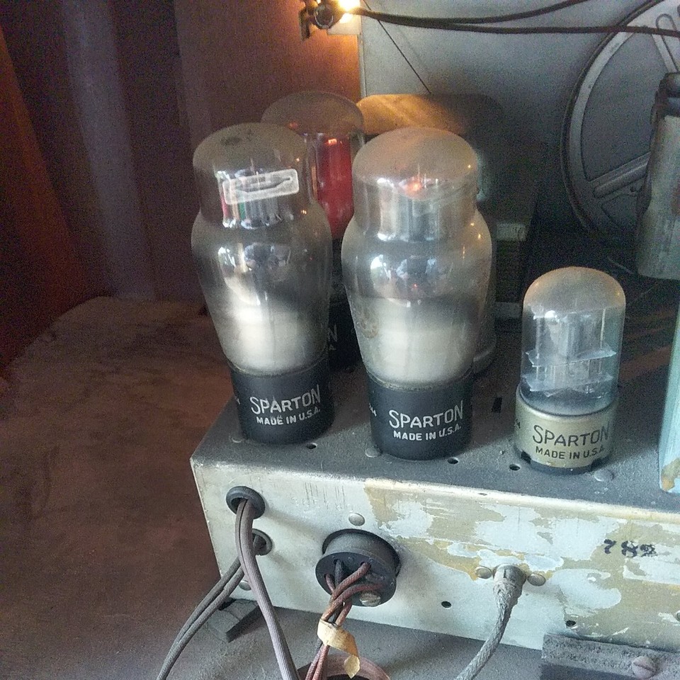 Sparton Short Wave Consol Tube Radio Parts wood Knobs only | eBay