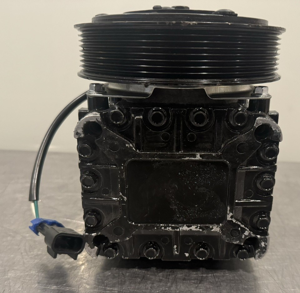 TCCI ET210L-25246C Compressor W/ Clutch Kenworth Peterbilt | Genuine ...