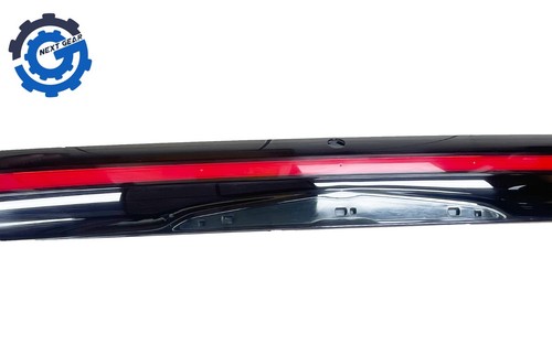NEW OEM MOPAR 2021-2024 Chrysler Pacifica rear LED tailgate light | eBay