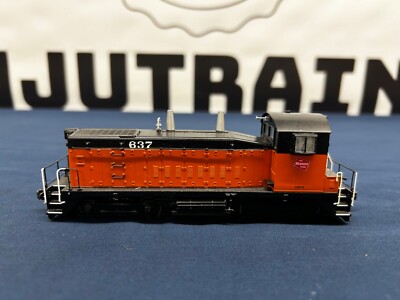 Walthers Proto 2000 HO Milwaukee Road #637 SW9/1200 Diesel Engine DC NO ...