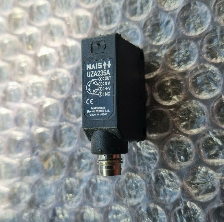 NAIS UZA235A PHOTOEYE SENSOR (IN7S2) | eBay