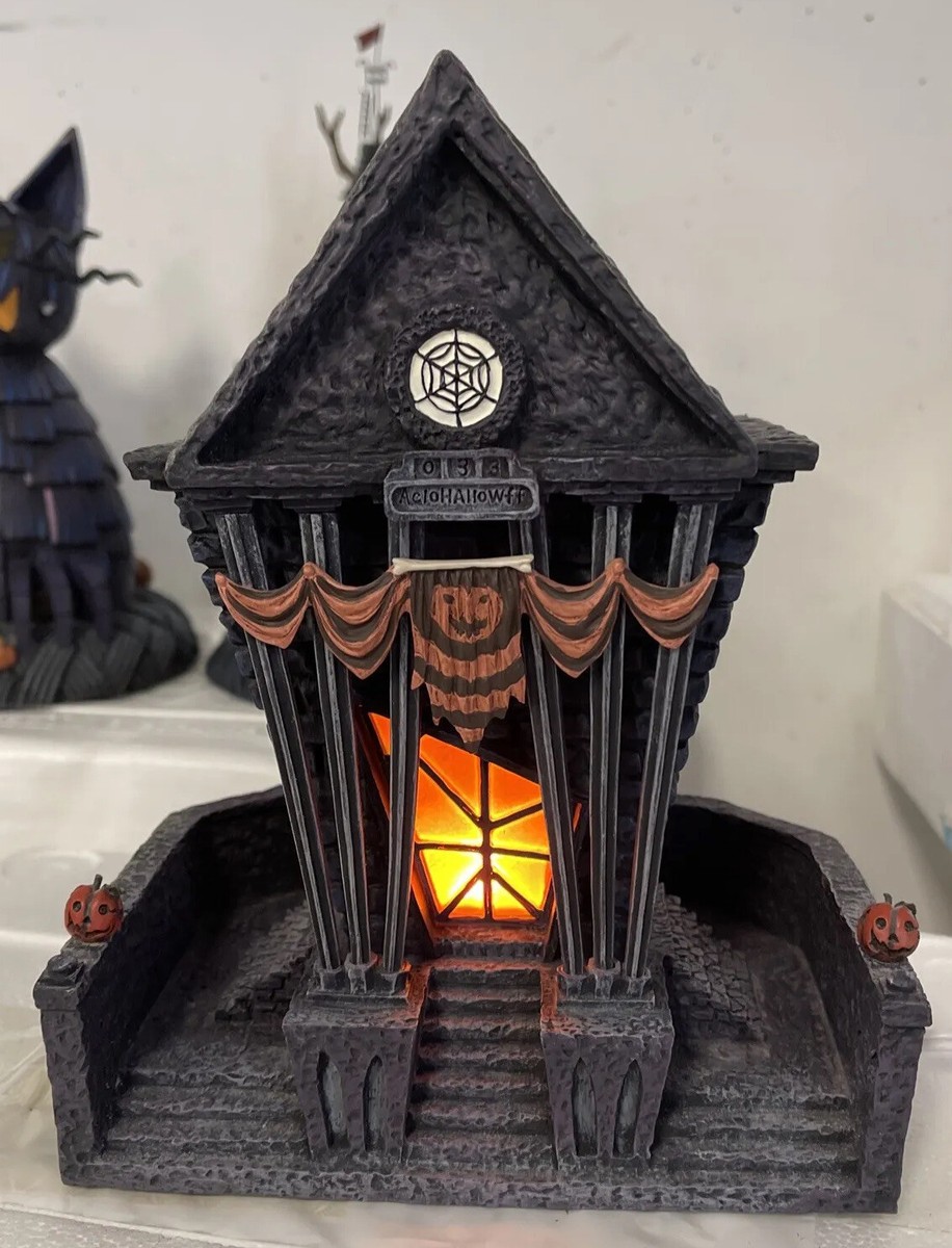 Jack Skellington Christmas Town Halloween Town Comes To Life With This