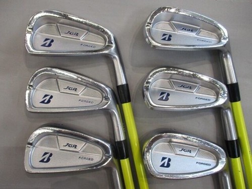 Bridgestone JGR FORGED Irons #5-9.P(6Clubs)/TourAD J16-11I(C)/Flex:R ...