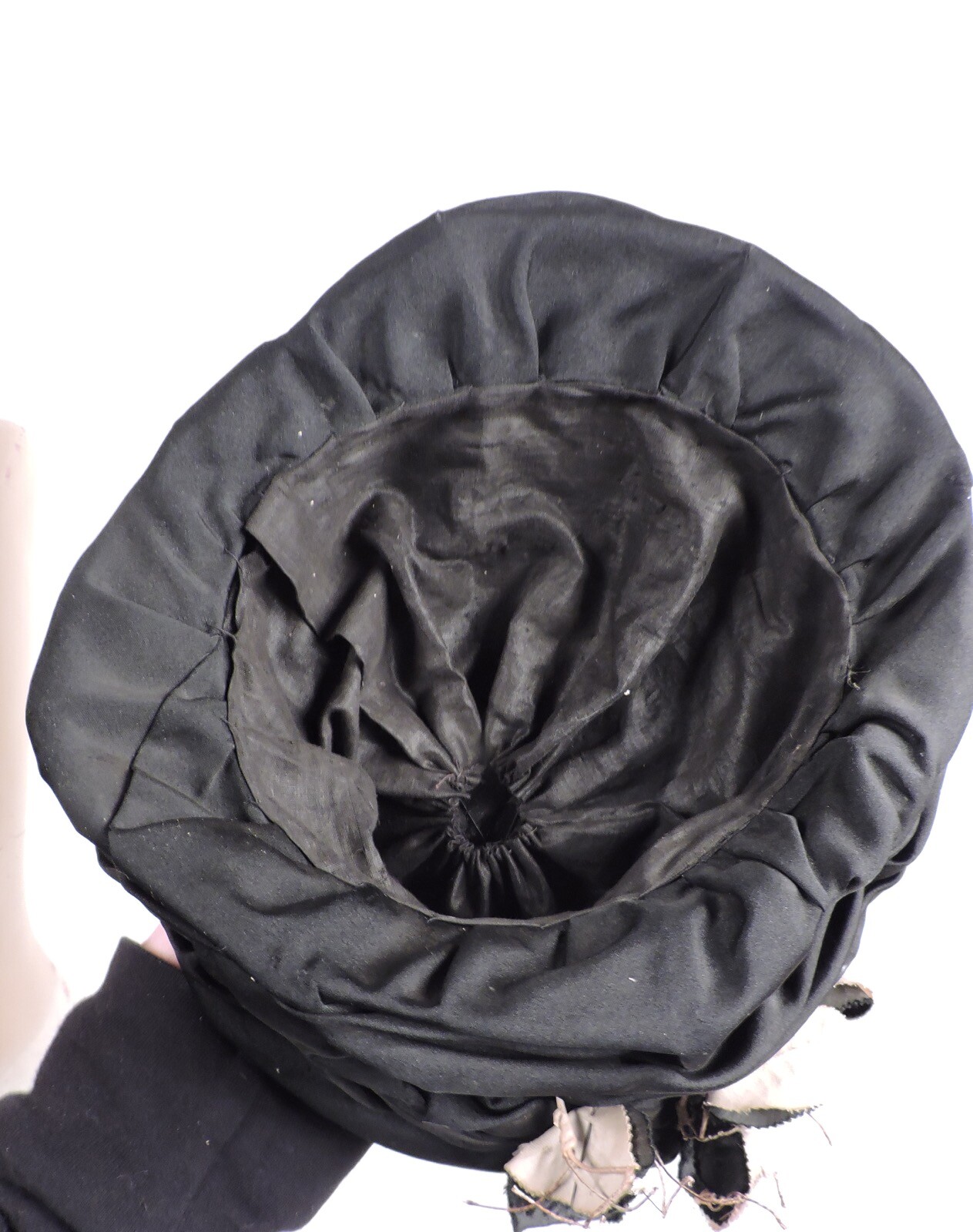 VICTORIAN 1890’S BLACK RUCHED SILK WIRED TORQUE HAT W LEAVE TRIMS | eBay