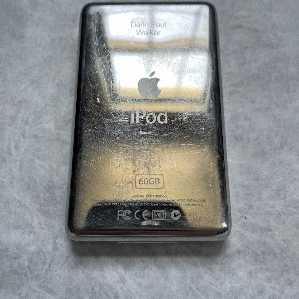 Apple iPod Classic 5th Generation A1136 Black 60GB TESTED Works W/Music ...