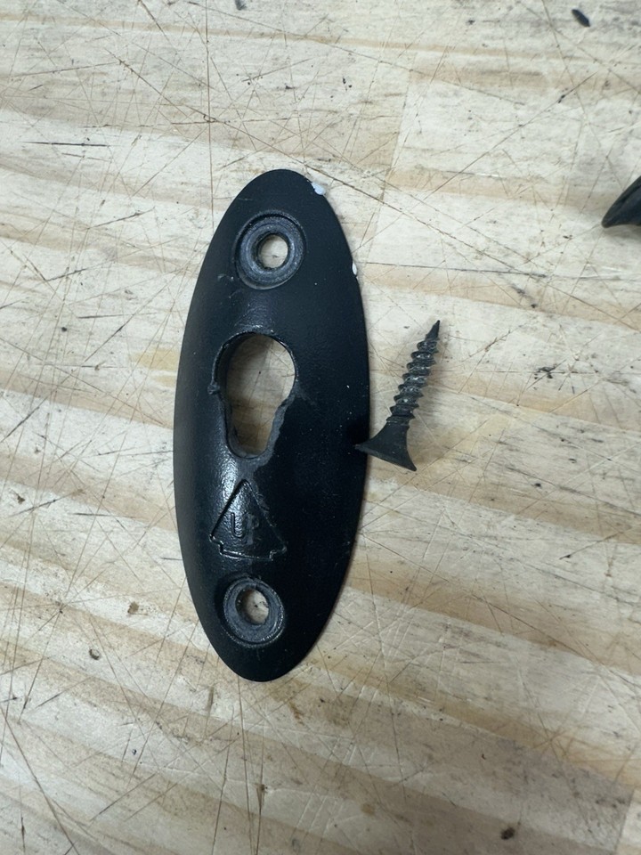 Martin Logan Motion 8 Center Speaker Mounting Brackets - Crack In One ...