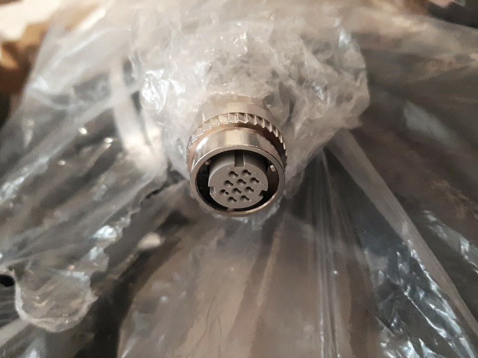 1PCS NEW FOR Mitsubishi Servo Encoder Cable MR-J3ENSCBL20M-L 20M | eBay