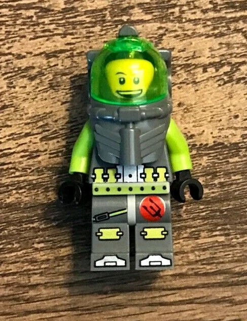 Lego Minifigures Lot - You Pick From Vintage to Modern Must See Updated ...
