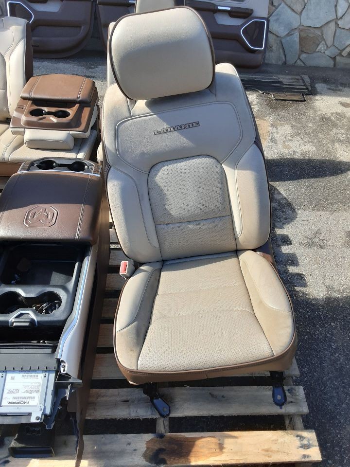 2019-2025 RAM 1500 LEATHER LARAMIE SEATS CREWCAB 5TH GEN INTERIOR 6 LUG ...