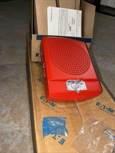 Lot Of 8pcs EATON LSPSTR Wheelock Exceeder LED Speaker Strobe | eBay