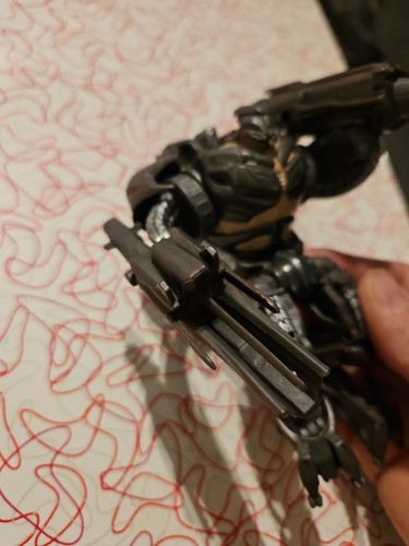 Gamestars Crytek Crysis 2 Heavy Action Figure Alien Devastator Unit ...