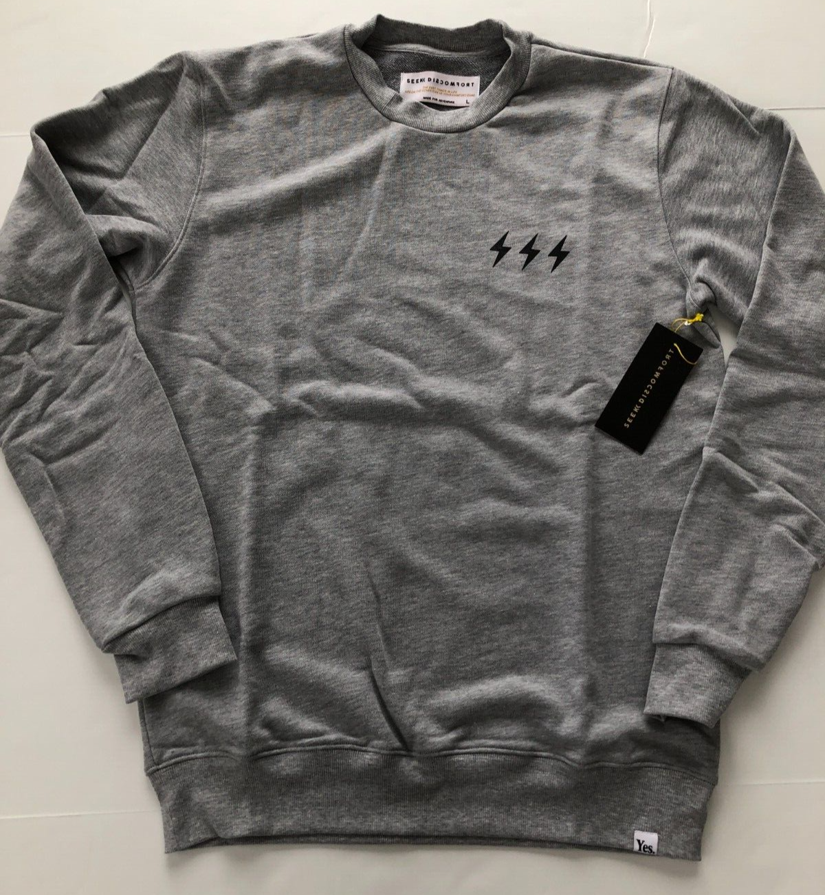 Seek Discomfort Yes Theory Mens Pullover Sweatshirt Size L Heather Gray ...