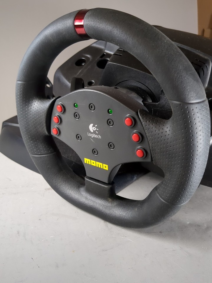 Logitech Momo Force Feedback Wheel & Pedals PC Sim Racing No Power ...