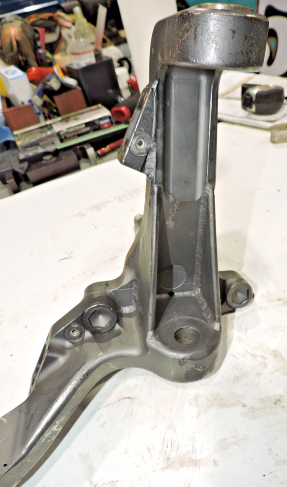Right front Hendrick cup spindle 5x5 8-10* degree pin NICE road course ...