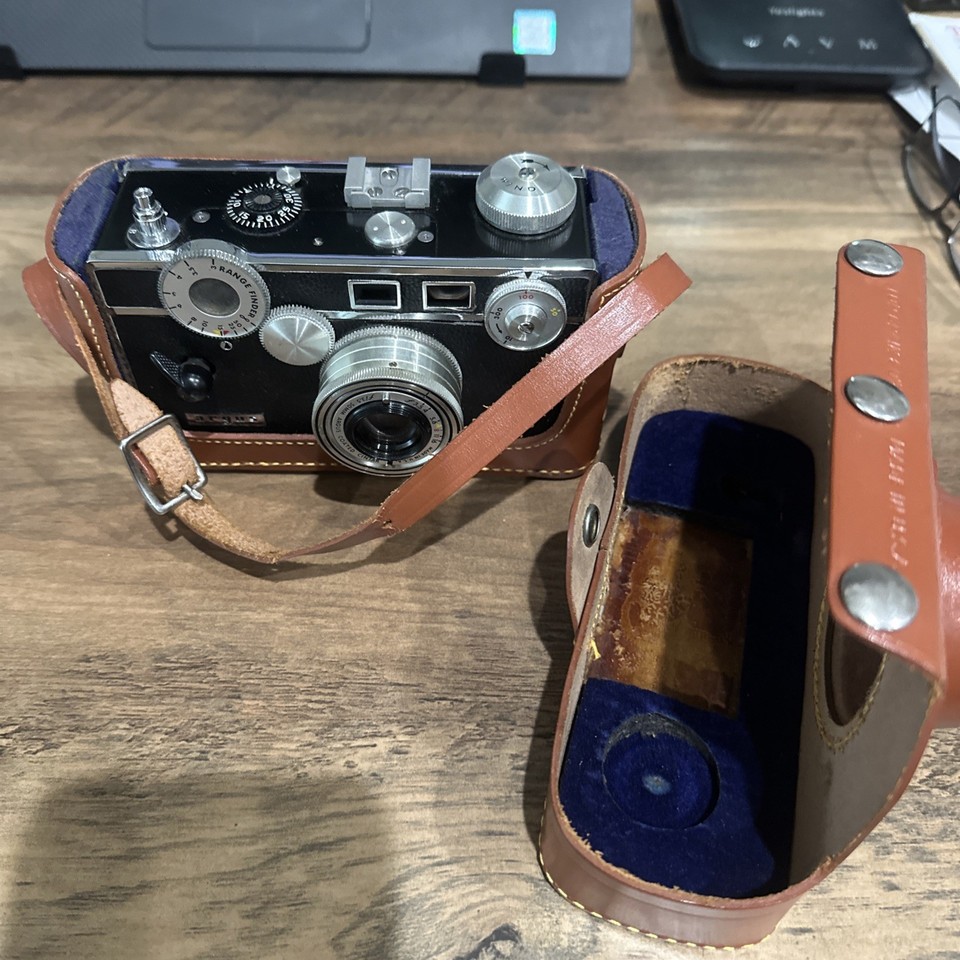 Argus C3 "Brick" Vintage Rangefinder 35mm Camera w/ Leather Case ...