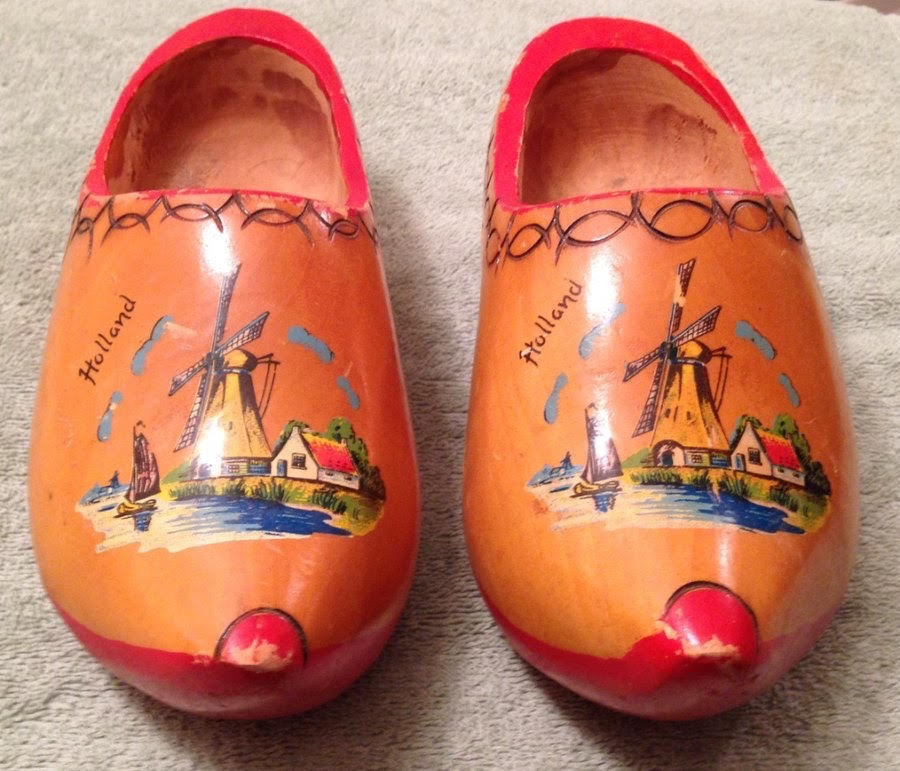 2 Vintage Hand Carved Dutch Wood Clogs Shoes Small Hand Painted Holland ...