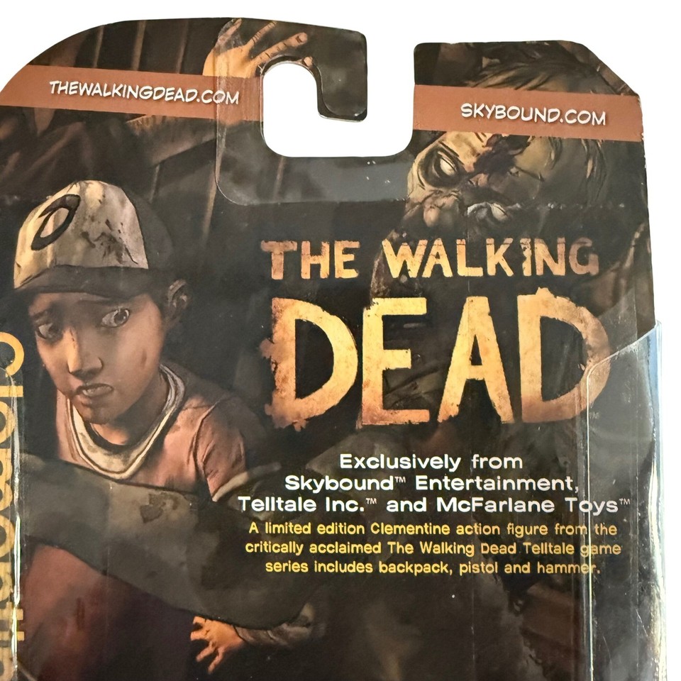 SIGNED The Walking Dead Clementine Action Figure Skybound Exclusive ...