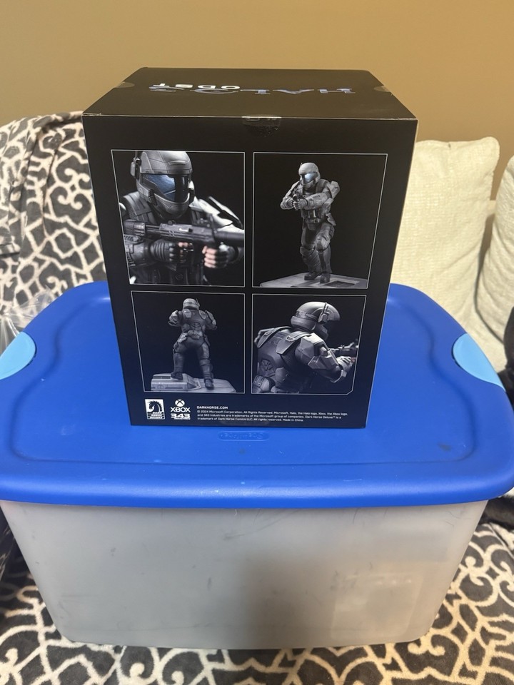 Halo ODST Buck Statue Xbox Gear Shop Exclusive 550/2000 | eBay
