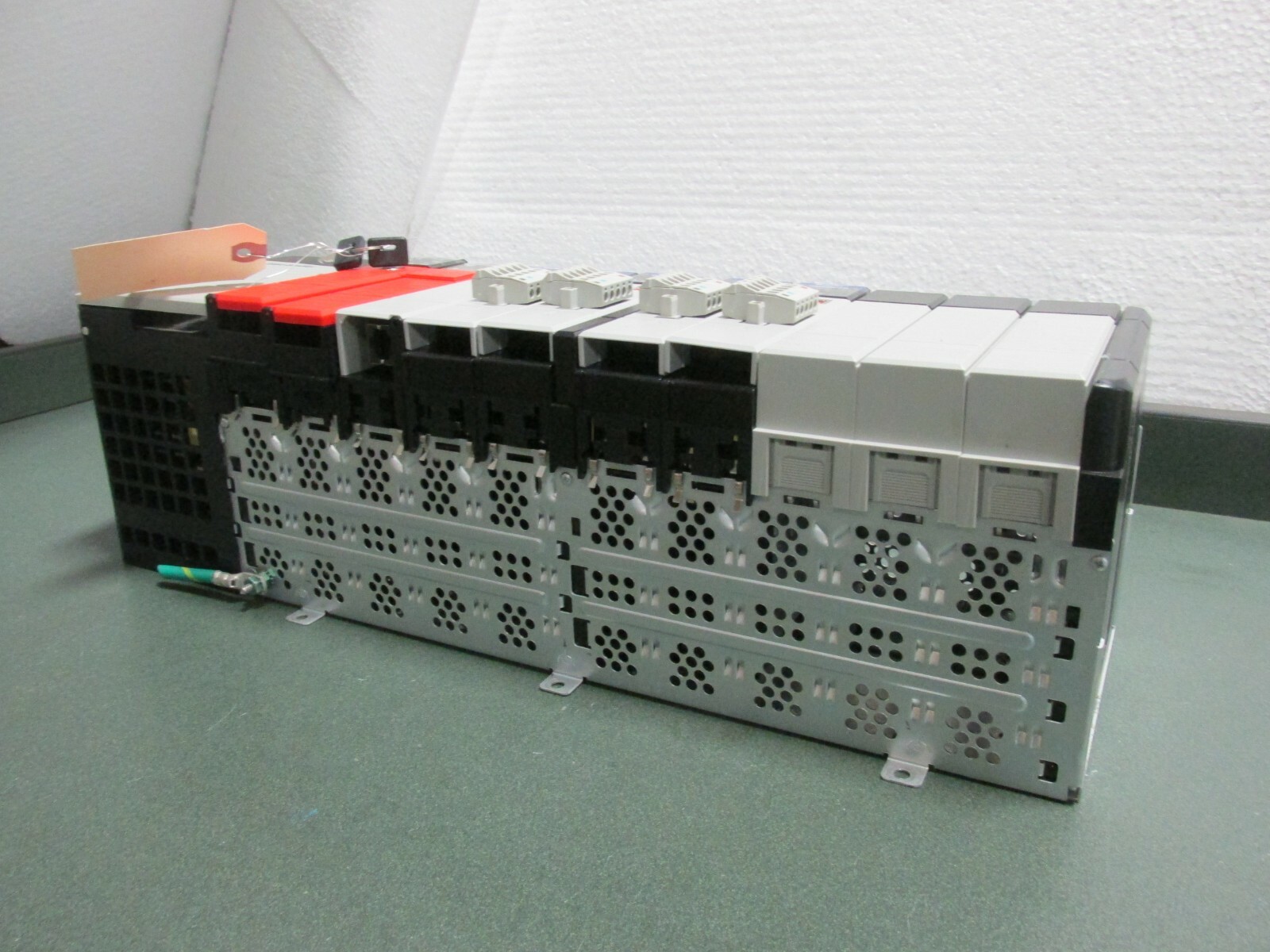 Allen-Bradley 1756-A10 Chassis 1756-PA75/B Logix 5562S Logix 55LSP ...