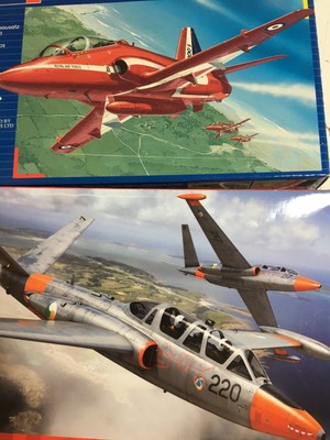 Fouga Magister airfix 1/72 scale aircraft model kit & Revell Red Arrows ...
