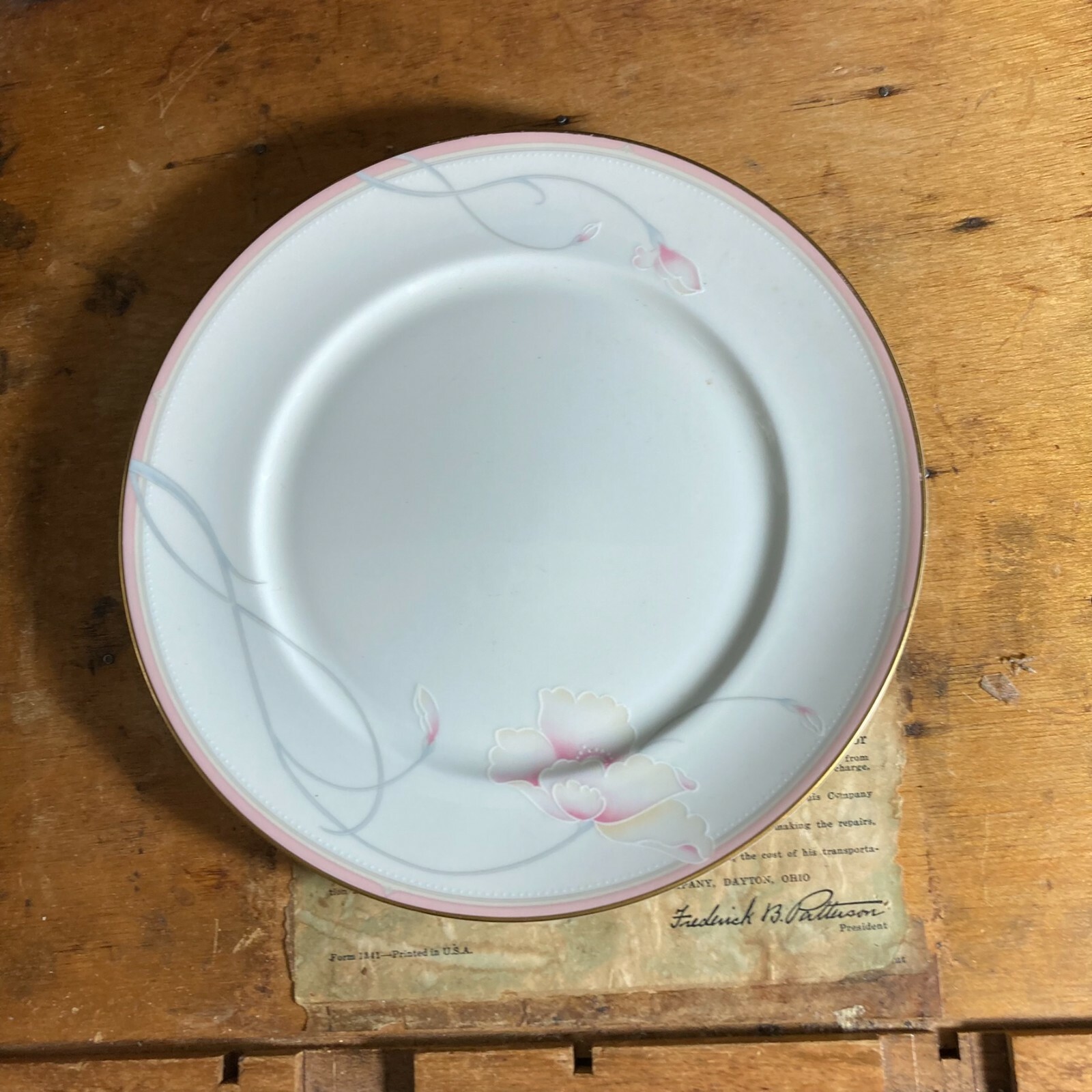 Lenox Debut Collection Georgiana Pink & Gold Rim Bone China Various ...