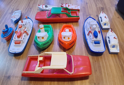 12 Vintage 70s-80s Greece Combo hard/soft plastic boats different size ...