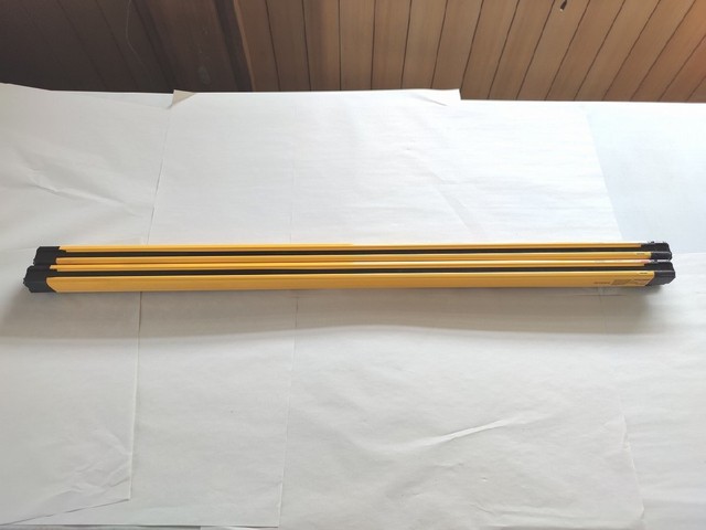 Keyence Safety Light Curtain Set GL-R48H-T/GL-R48H-R Color Yellow ...