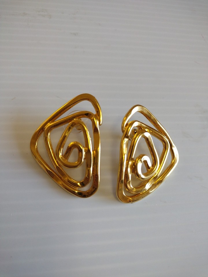 Vintage Gold Tone Abstract Geometric Spiral Stud Earrings by Avon | eBay
