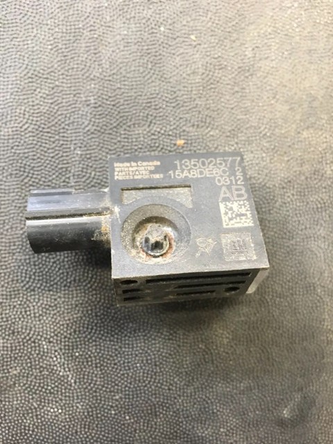 CADILLAC SRX 2010-2016 AIRBAG FRONT END DISCRIMINATION IMPACT SENSOR ...