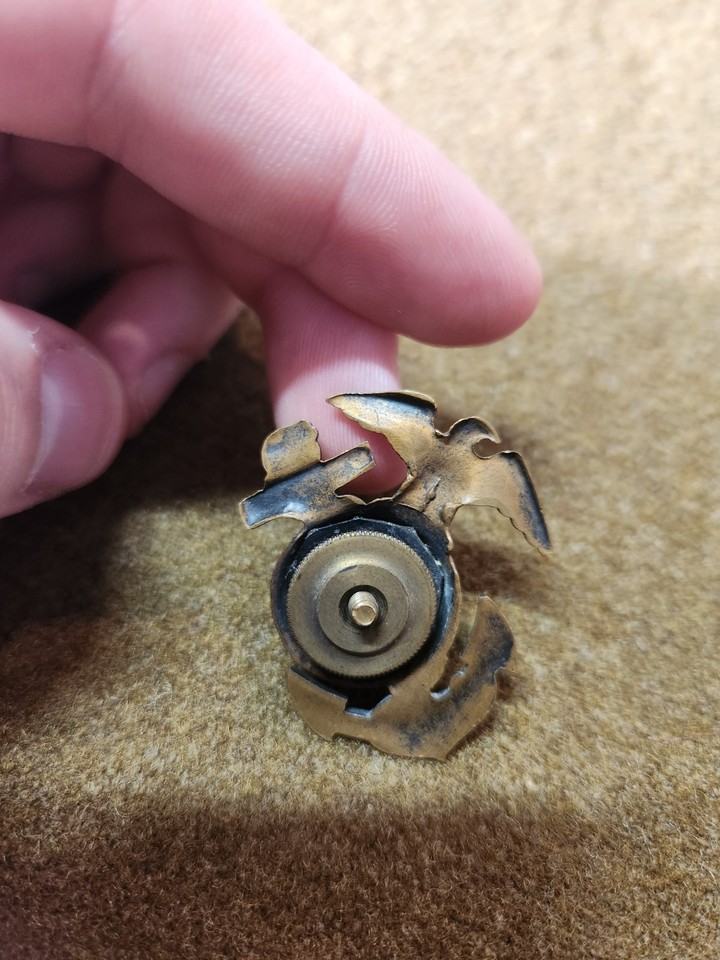 WW2 WWII USMC 1937-56 EGA Service Emblem Brass Screwback | eBay