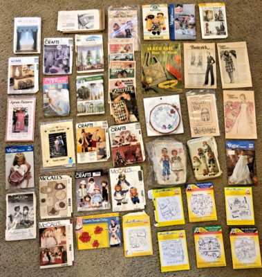 Large Lot of Vintage Sewing Craft Patterns: Dolls Drapes Bed Covers ...