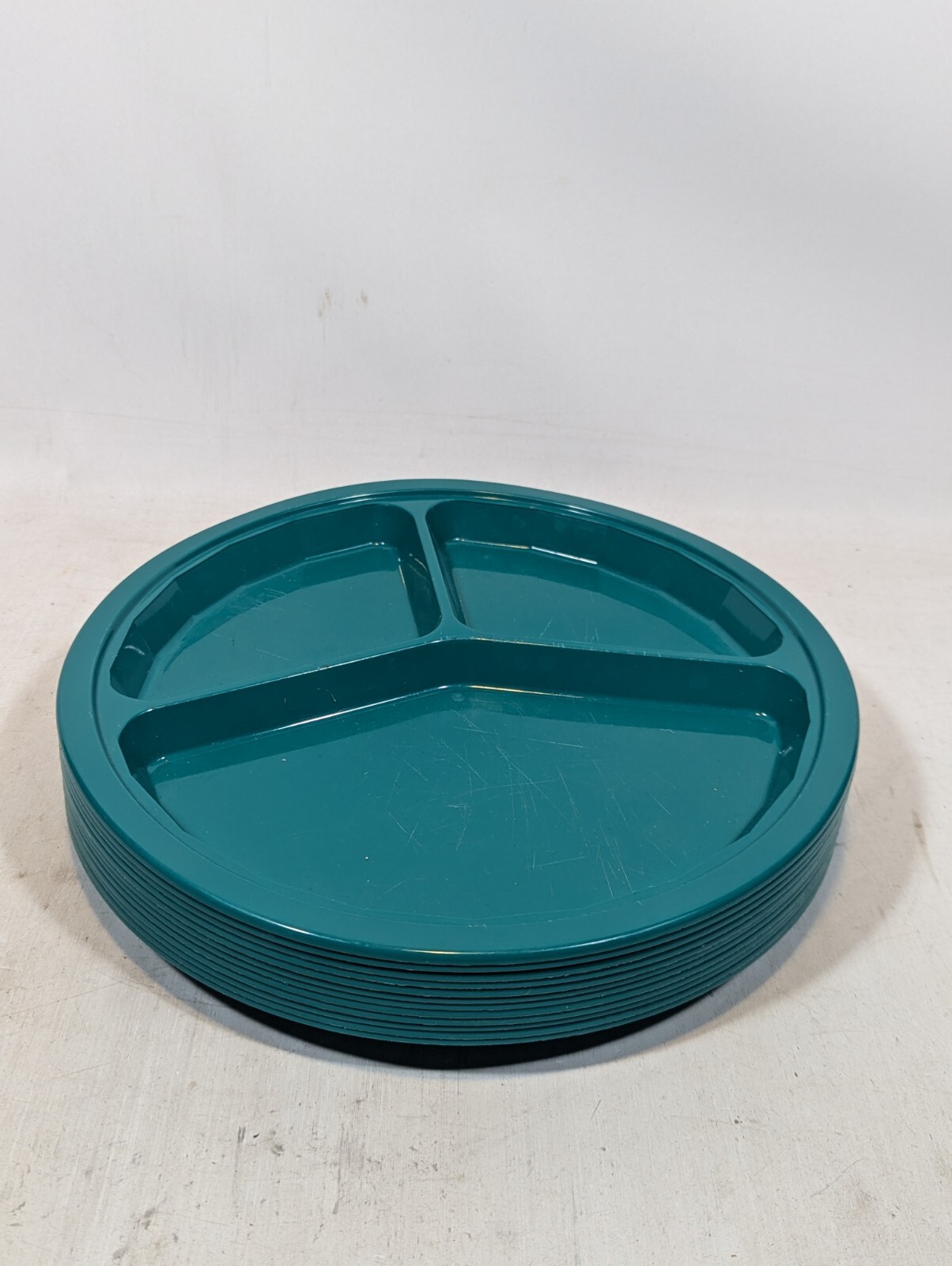 vtg Lot 12 Packerware plastic picnic 10.25" Compartment plates Teal ...