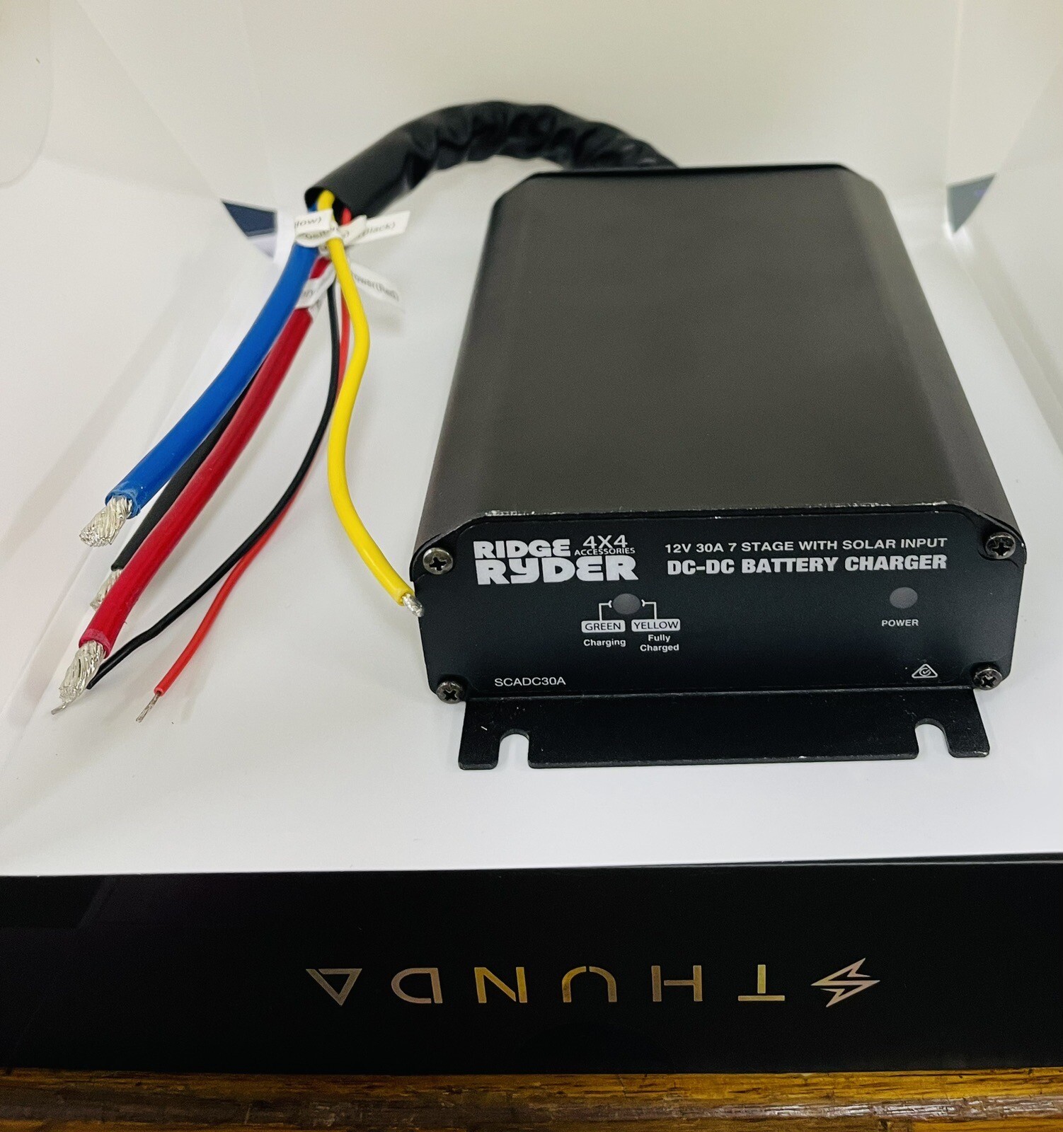 Ridge Ryder 12v 30 Amp 7 Stage With Solar Input Dc-dc Battery Charger ...