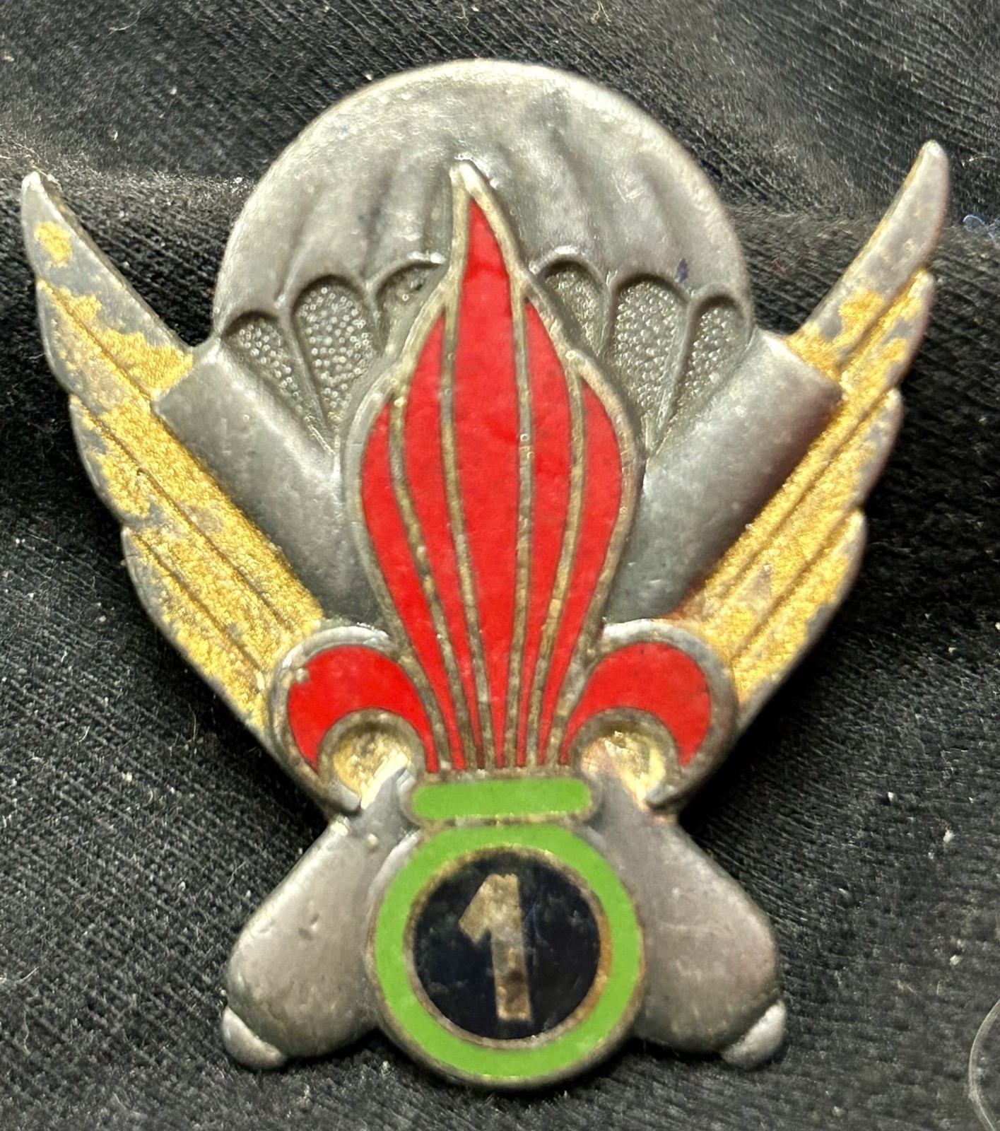 “Romanian 1st Paratrooper Battalion Beret Badge” or simply “Romanian ...