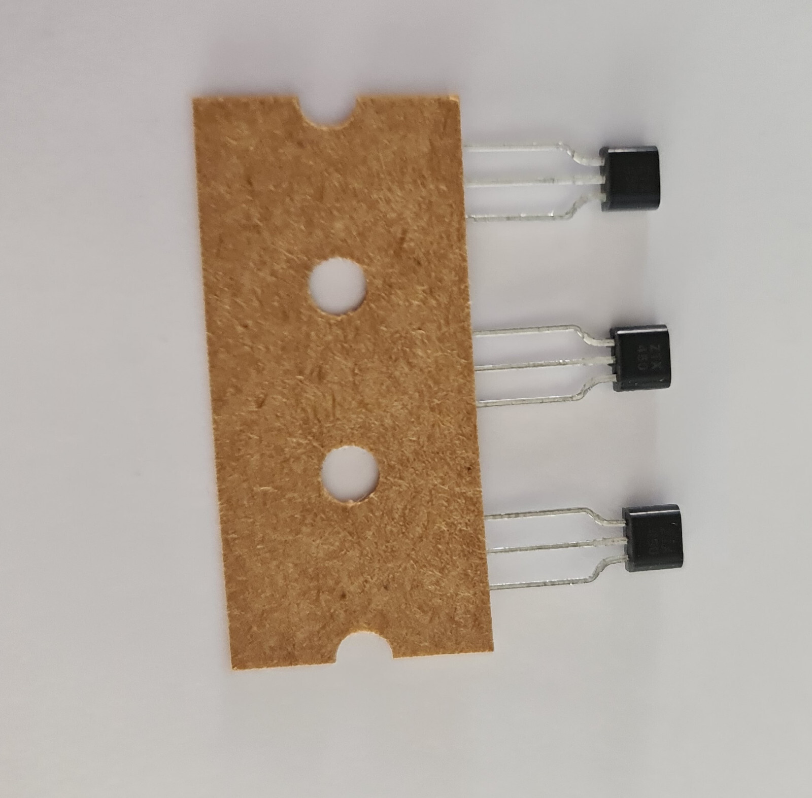 ZTX450, NPN, 45v, 1A, 1W, E-Line, Zetex Transistor | eBay UK