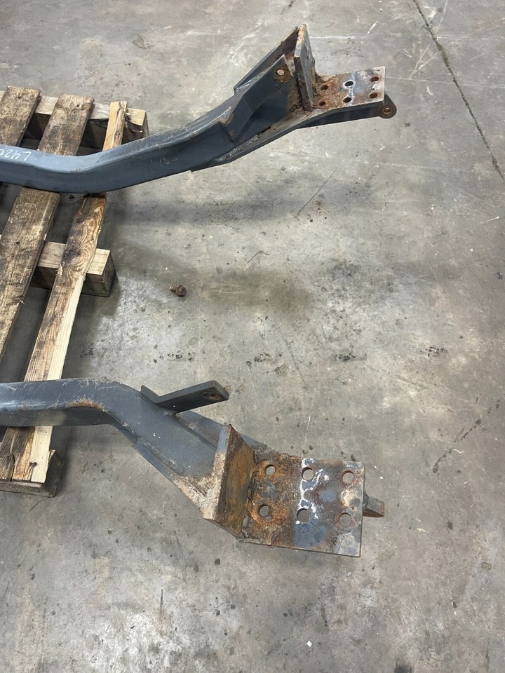 Kubota L4200 Tractor ROPS Rollover Protective Structure Rollbar | eBay