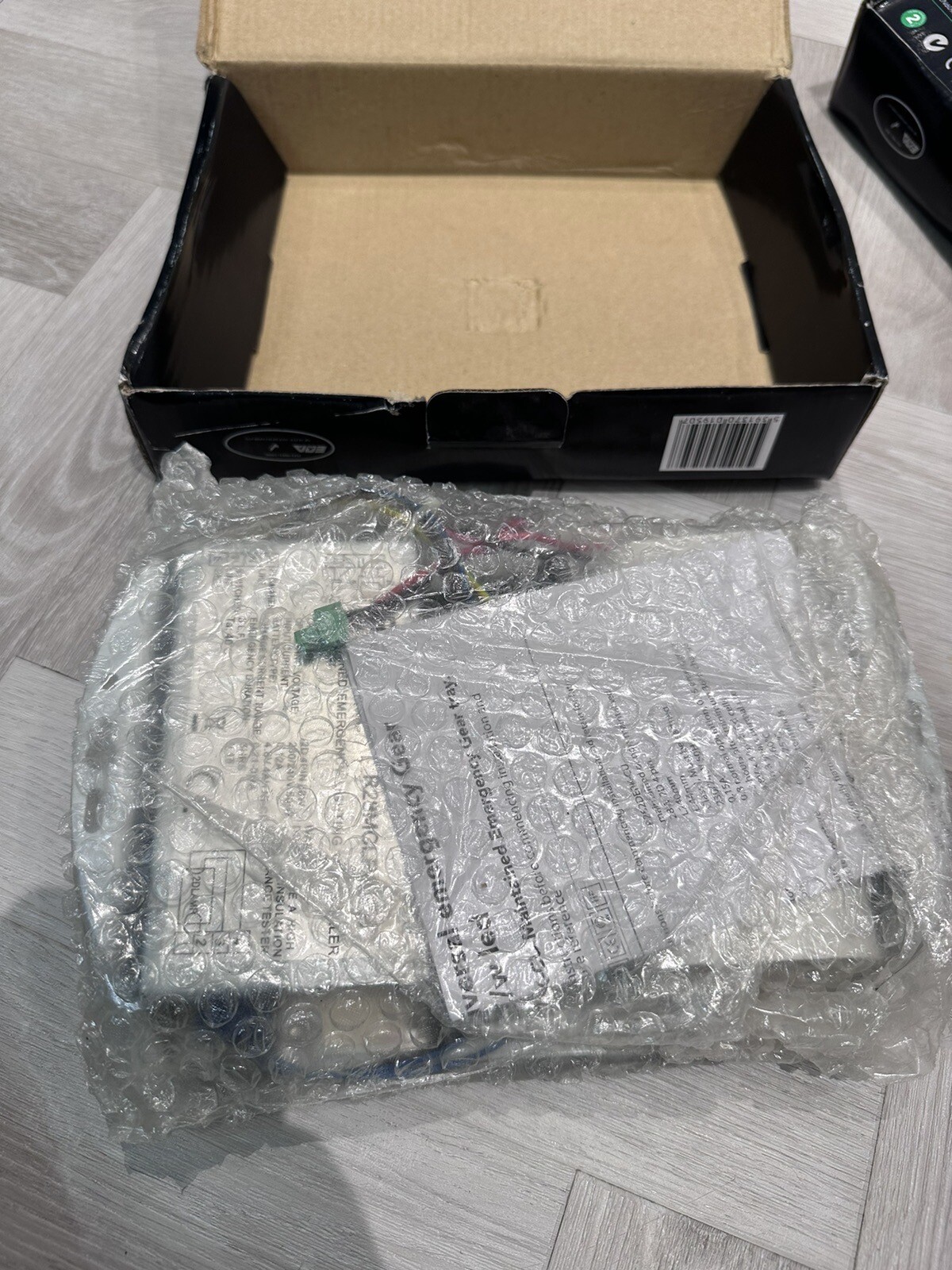 ROBUS R282depk-cu 28w 2d 4 Pin Universal Emergency Gear Tray R28mclp ...