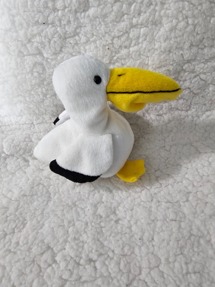 Vintage Russ Pelican Stuffed Animal Plush Toy White Bean Bag 6" Yellow ...