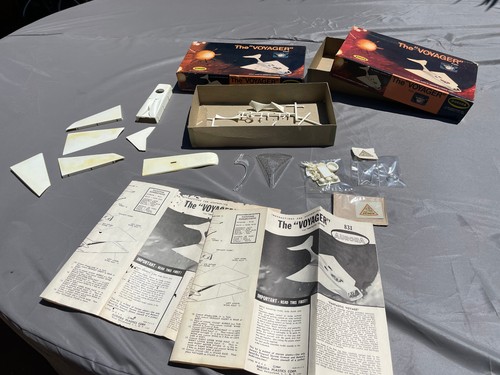 AURORA FANTASTIC VOYAGE "VOYAGER" KIT WITH EXTRA BOX AND DECAL, 1968 | eBay