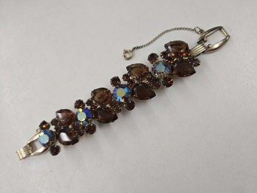 Vintage Ladies Gold-Tone With Root Beer Colored Gemstones Bracelet ...