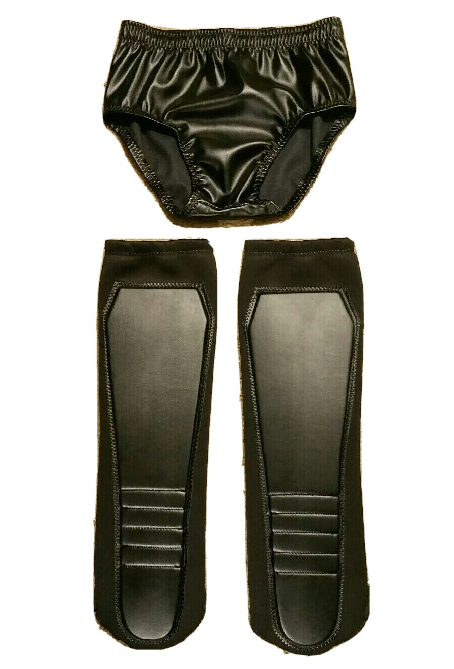 KICKPADS and TRUNKS Matching Set of Wrestling Gear - Black - NEW Fast ...