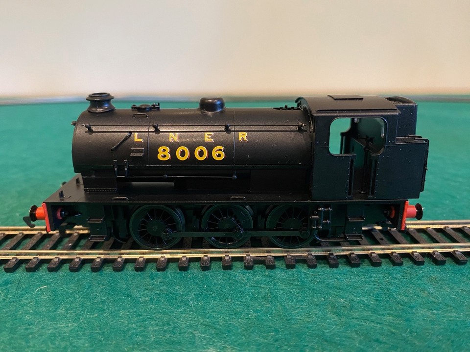 HORNBY R2062 OO LNER Class J94 Black 0-6-0T #8006 - Excellent Condition ...