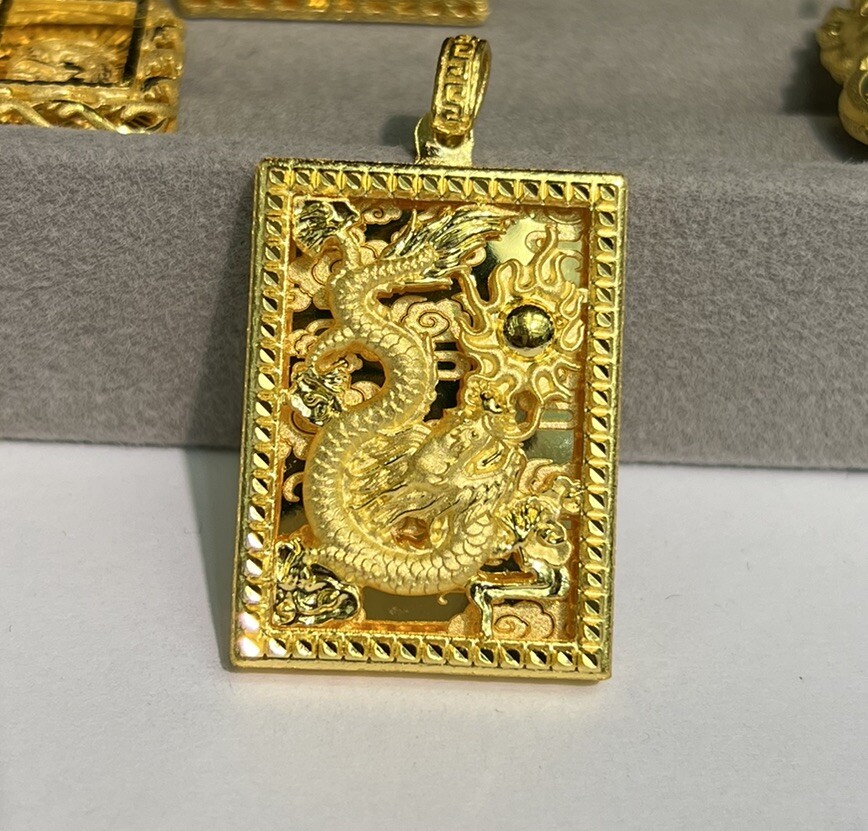 24K Solid Yellow Gold Dragon Rectangle Charm/ Pendant, 8.57 Grams | eBay